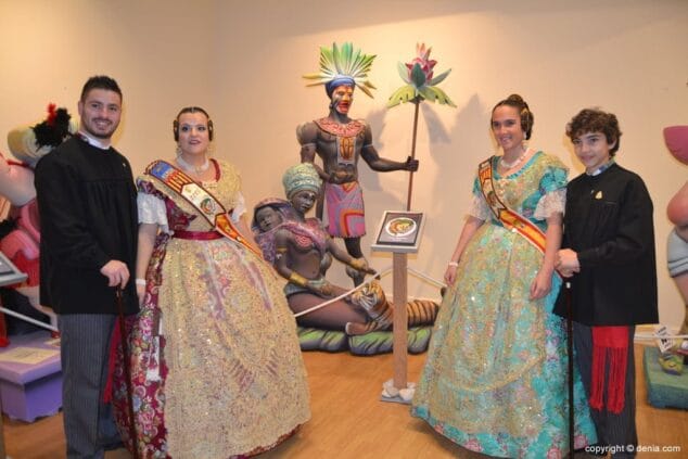 Inauguración exposición del Ninot 2015 - Ninot infantil de la falla ...