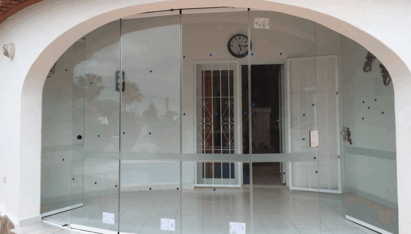 Aluminum and PVC carpentry projects for modern and functional homes ...