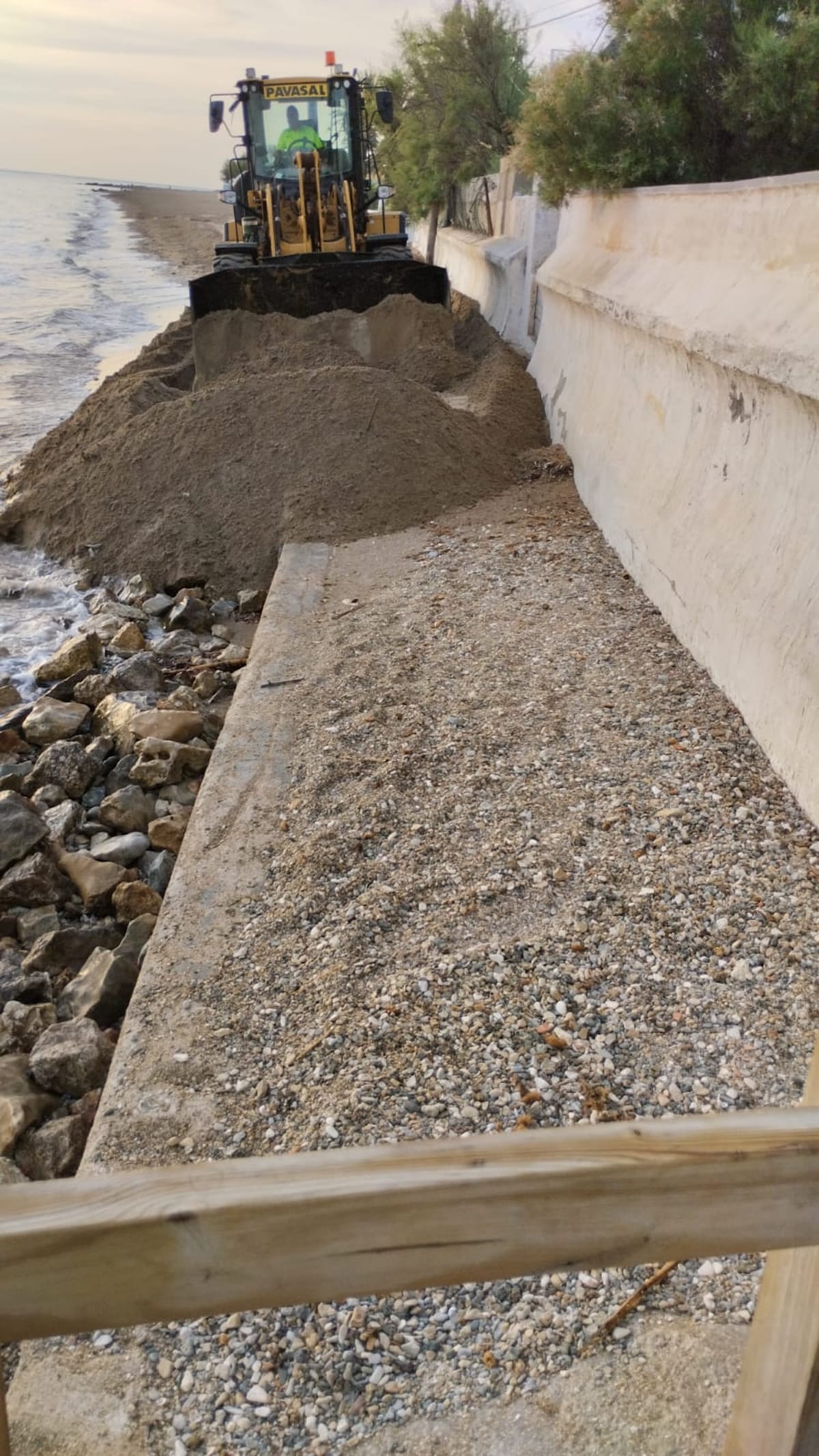 Work on Dénia beach without sand - Dénia.com